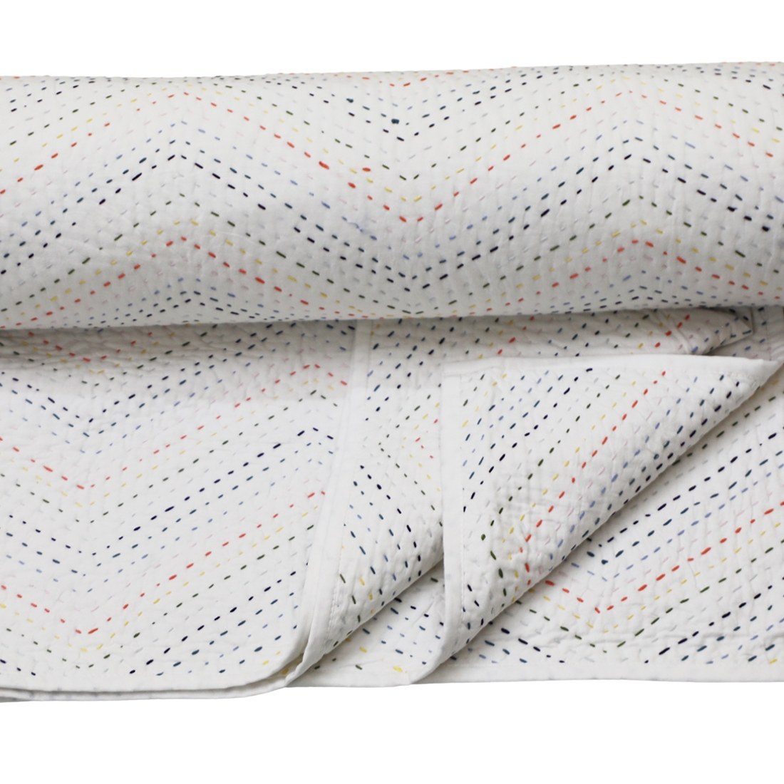 White Bedding: Transform Your Bedroom Aesthetics